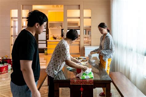 【圖文故事】愛最大，同婚上路：她的「好尪」，是個美麗的新娘 報導者 The Reporter