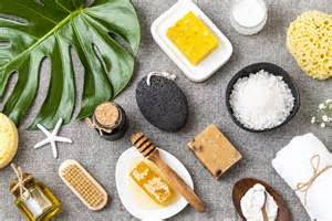 The 7 Best Organic Dandruff Shampoos For Dry And Sensitive Skin