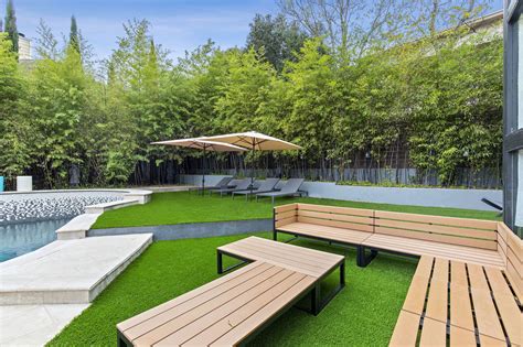 Artificial Turf Vs Real Grass Southern Turf Co