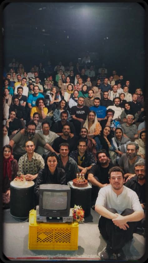 ‎خانه نمایش دا‎ ‎ به مناسبت 💯 اجرایی شدن نمایش خاک سفید ‌ نویسنده محمود احدی نیا