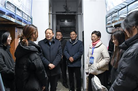 校领导率队开展学生宿舍大调研 大走访 大检查 暨冬季安全专项督查工作