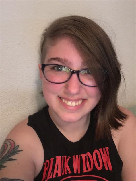 Self Theres Nothing Better Than That Freshly Buzzed Feeling Rshorthairedhotties