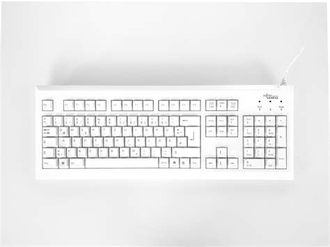 Pc Qwertz 레이아웃 기계식 키보드 기능 키 기술 깨끗한 디자인 깨끗한 미학 단순한 데이터 입력 독일어 키보드 디지털 기기 미니멀리스트 바탕화면