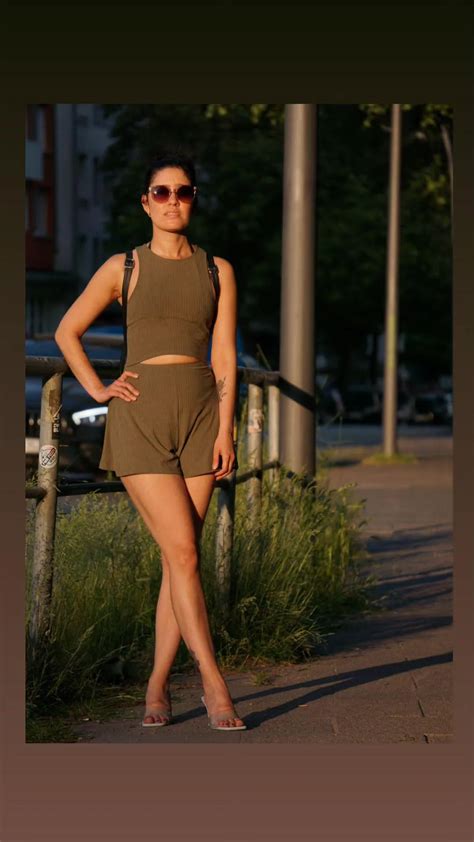 Photo Posted By Cheeky Sara Cheekysara2