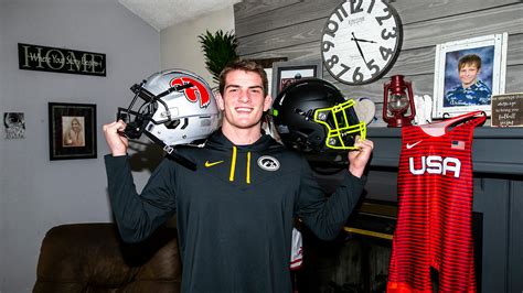 Iowas Ben Kueter Ramping Up Wrestling And Football Duties