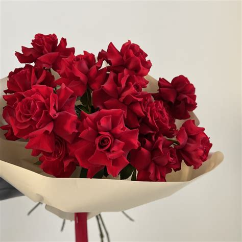 Купить букеты цветов в Минске от 30 руб с доставкой на дом Бутоника