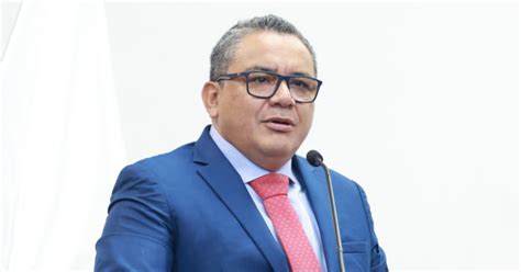 Juan José Santiváñez Convoca A Reunión De Urgencia Para Evaluar