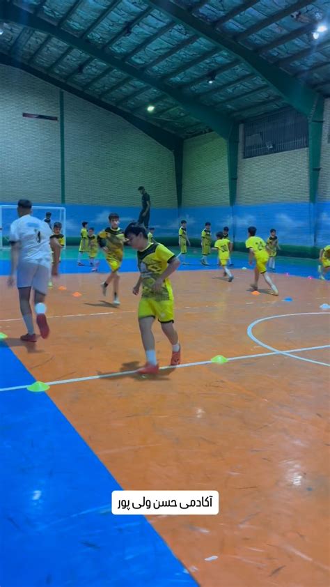 ‎آکادمی فوتسال و فوتبال حسن ولی پور‎ ‎ضربه ی ایستگاهی فوتسال فوتبال