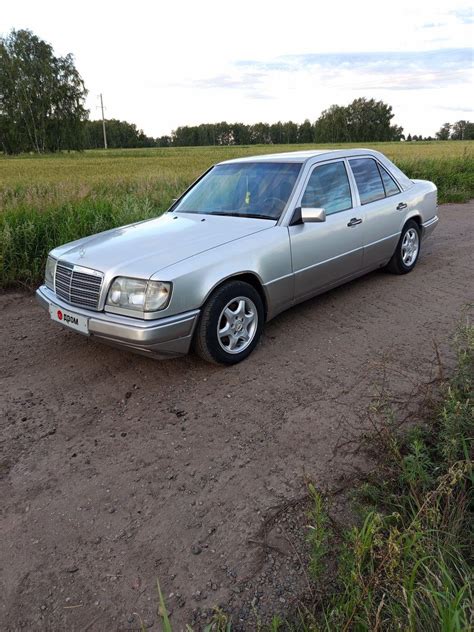 Купить Мерседес Е класс 1995 в Омске Автомобиль на полном ходу но