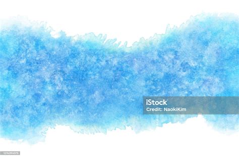 파스텔 컬러 블루 워터 웨이브 추상적 인 자연 수채화 핸드 페인트 배경 벡터 일러스트레이션 거친에 대한 스톡 벡터 아트 및 기타 이미지 Istock