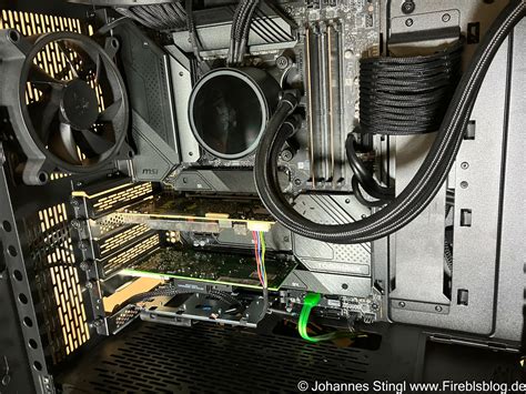 Microchip Adaptec SmartRAID Ultra 3254 16e e der neue Controller für das Festplattentestsystem