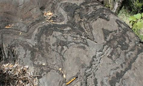 Scientists Stunned By 275 Billion Year Old Rocks That Rewrite Lifes