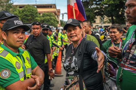 In De Filipijnse Miljoenenstad Davao Blijven Ze Heilig Geloven In