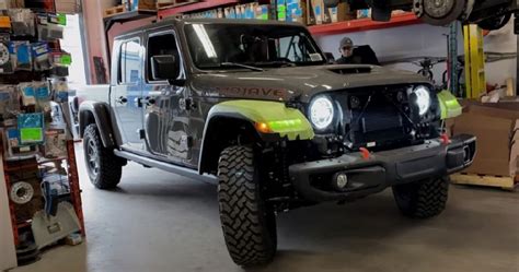 Jeep Gladiator Mojave Gets Supercharged Hemi V8 Engine Swap With 840 Hp