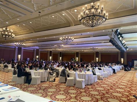 Eduvison2024 Educationleadership Empowerment Grayquest