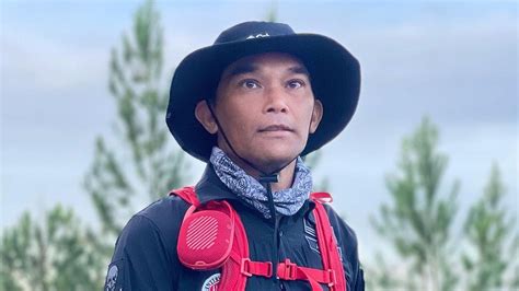 Tak Perlu Caci Mencaci Untuk Tunjuk Siapa Terpaling Pejuang Azhan