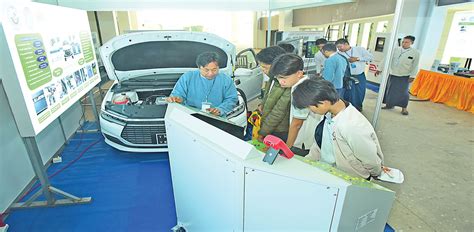 ၇၆ နှစ်မြောက် လွတ်လပ်ရေးနေ့အထိမ်းအမှတ် လူငယ်နှင့်စာပေအနုပညာပွဲတော်စတင်ကျင်းပ ကျောင်းသား၊ ကျောင