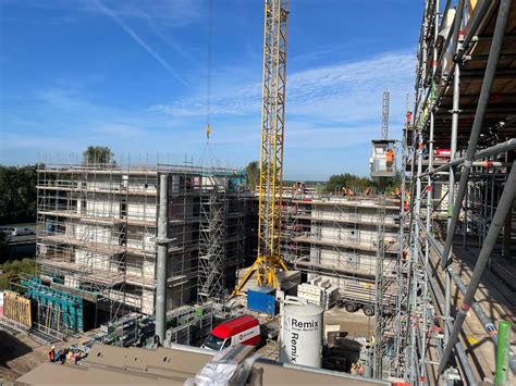 De Werkzaamheden Volgen Elkaar Snel Op Iedereen Is Druk Bezig Bij De 146 Appartementen In