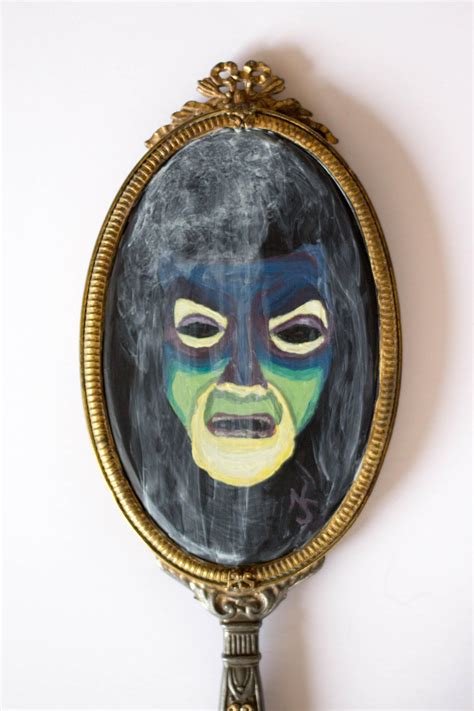 Snow White Magic Mirror Diy