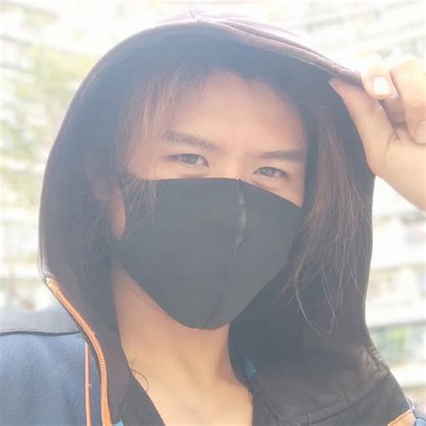 1所以跑步可以還房貸嗎？ 2健身單純只是一種運動，除非你有目標才需要飲控，就跟跑步一樣，難道目標跑比賽的人可以很輕鬆嗎？ 3在家徒手健身