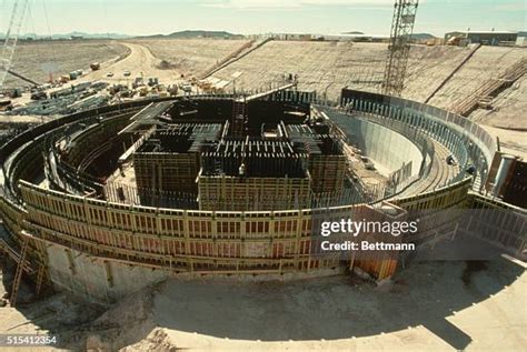 Palo Verde Nuclear Generating Station Photos And Premium High Res