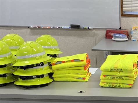 Traffic Control Equipment Summit Flagging Source