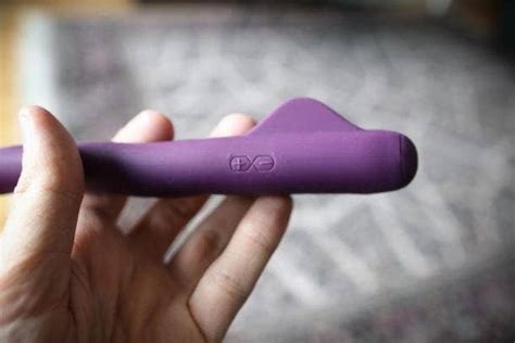Why The Crescendo Is The Single Best Sex Toy For Couples Yourtango