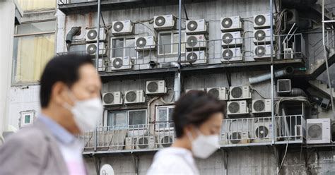 최우리의 비도 오고 그래서 에어컨이 없는 사람들