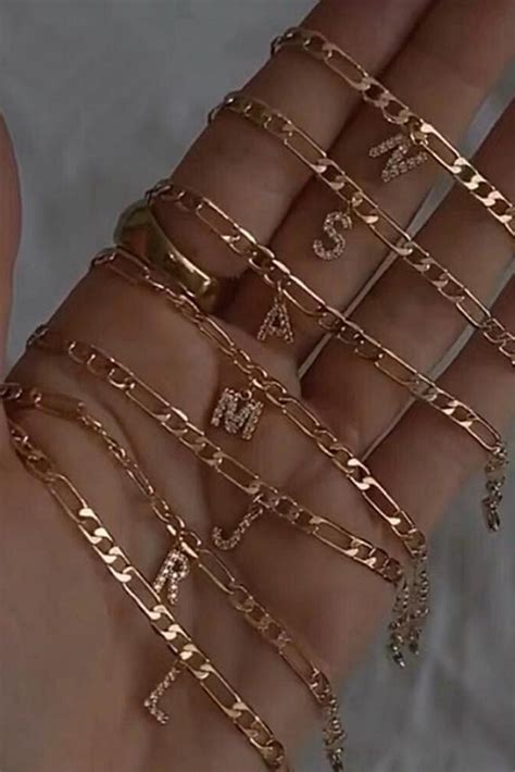 20 רעיונות של צמידי זהב זהב תכשיטים חזיר