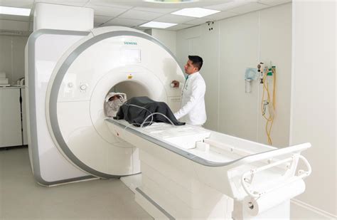 Resonancia Magnética Mitos Y Verdades De Esta Técnica De Exploración