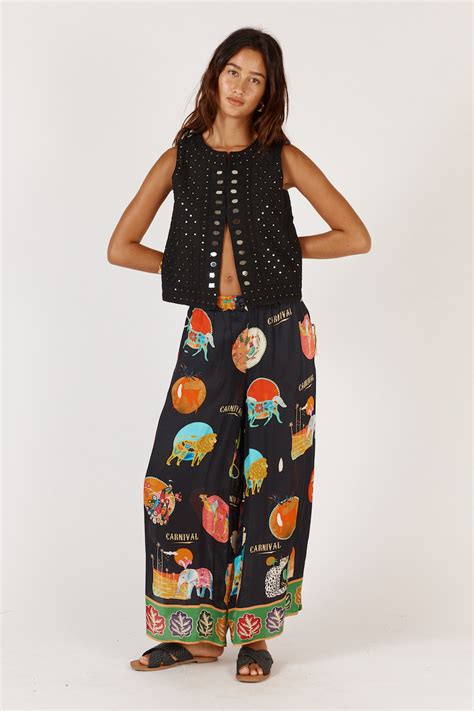 Ruby Yaya Cabana Style