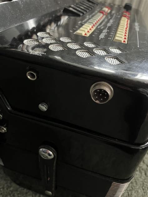 Just Got Bought This Really Nice Accordion It Sounds Very Good