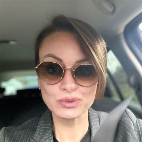Katharina Schwarz Katharinaschwarzofficial • Threads Say More