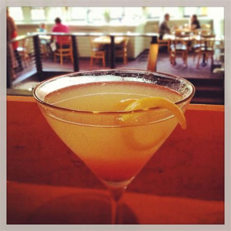 Ruby Slipper Chenery Park Ruby Slippers Martini Park Tableware