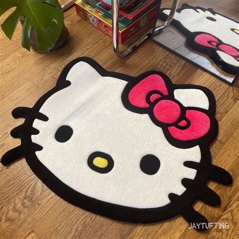 Hello Kitty Rug I Did 😼 Rtufting