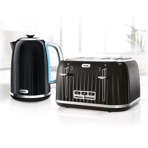 Retro 4 Slice Toaster And Kettle Set At Francis Needham Blog