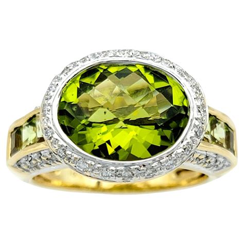 Bellarri Oval Cut Peridot And Pavé Diamond Ring Set In 18 Karat Yellow