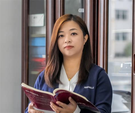 国家高层次青年人才计划入选者——唐丽 辽宁工业大学理学院