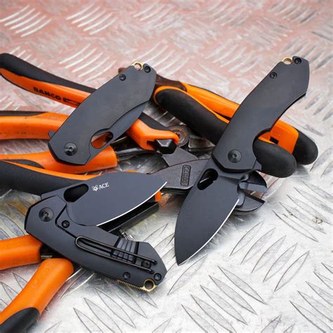 Giant Mouse ACE RIV Titanium Frame lock Blackout PVD M390 – Knives.mx