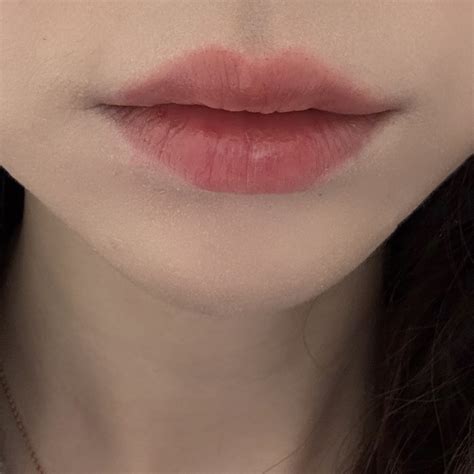 발품후기 비대칭과 얇은 입술 강남언니 1등 성형수술and피부시술 정보앱