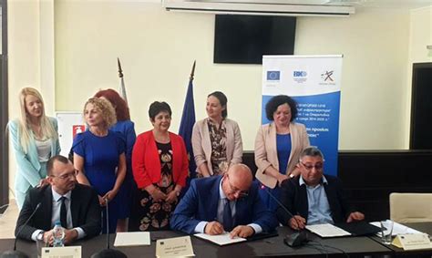 Подписаха договор за най мащабния воден проект по ОПОС за област Бургас