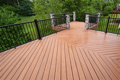 Trex Decking Tiki Torch Pictures Tiki Torch Is An Easygoing Light