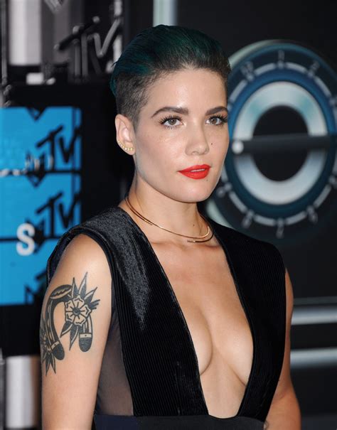 Halsey At Mtv Video Music Awards 2015 In Los Angeles Hawtcelebs