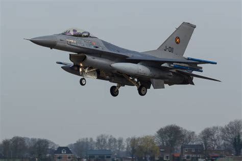 F 16 파이팅 팰콘 스톡 사진 및 일러스트 Istock