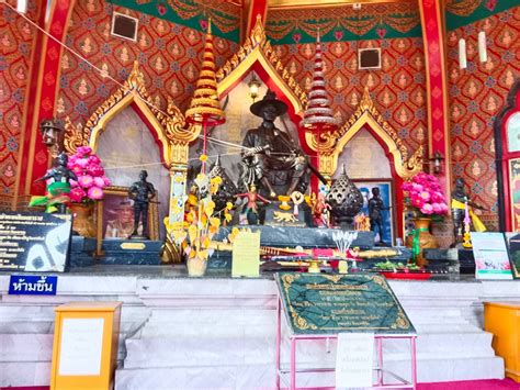 รูป ศาลสมเด็จพระเจ้าตากสินมหาราช จันทบุรี Wongnai