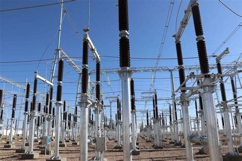 Өндөр хүчдэлийн цахилгаан дамжуулах станц шатжээ