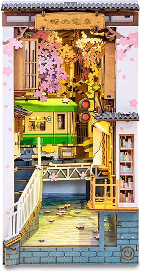 Robotime Sakura Densya Book Nook Kit Diy Maquettes En Bois