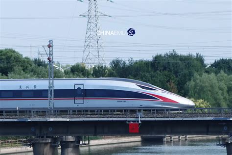 Cr400af双控动车组 动车组列车 记录高速动车组列车及城市轨道交通列车发展历程 —— 慧伊创新科技（北京）有限公司