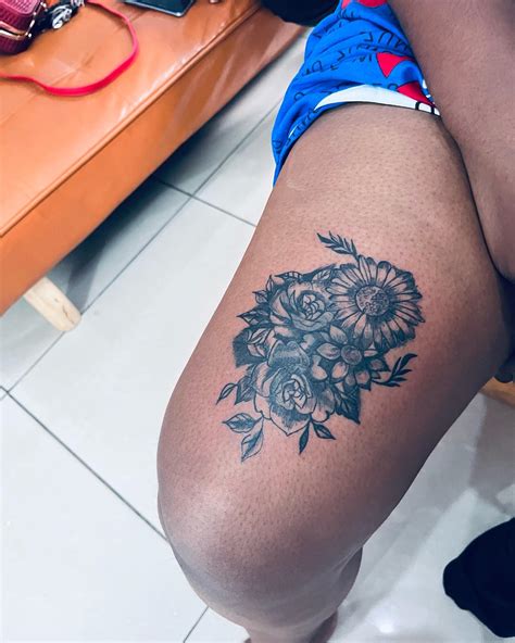 105 Flower Thigh Tattoos Floral Masterpieces To Adorn Your Leg