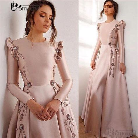 Nude Pink Long Sleeves Fold Bead Dresses Long Pleats Appliques Gown